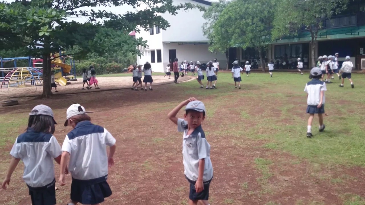 Indonesian Break Time at Springfield School - YouTube