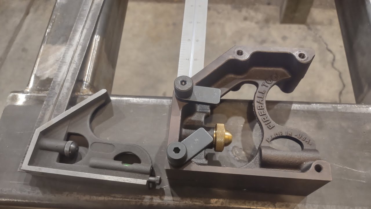 (440) fireball cast iron combination square, a quick look at it and ...