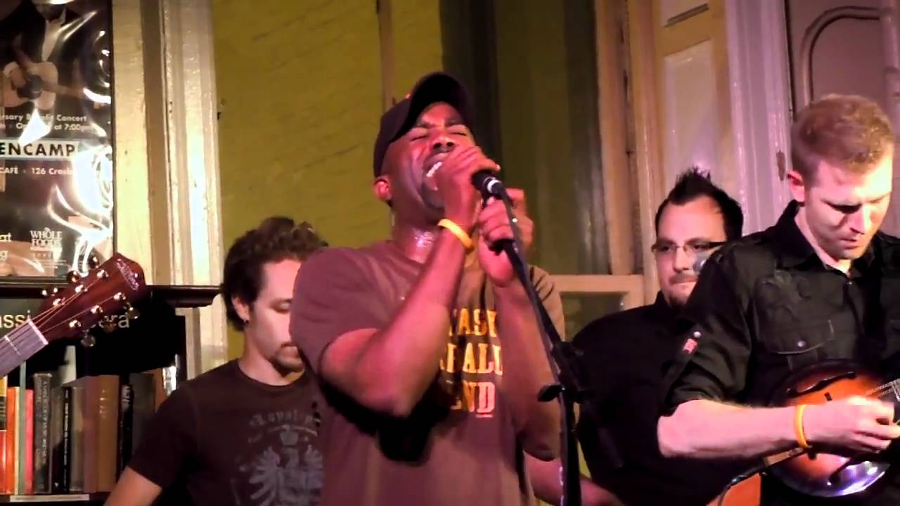 Darius Rucker--this--live - YouTube