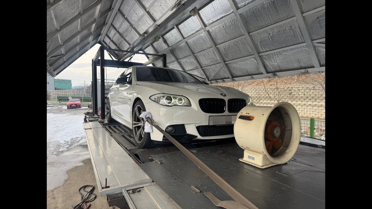 BMW F10 535d, TUNED 379Whp & 64tq. LOZIC TUNED - YouTube