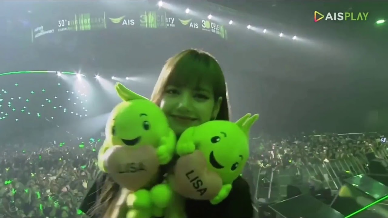 【1080p】 191003 Lisa tham dự sự kiện kỷ niệm 30 năm thành lập AIS - YouTube