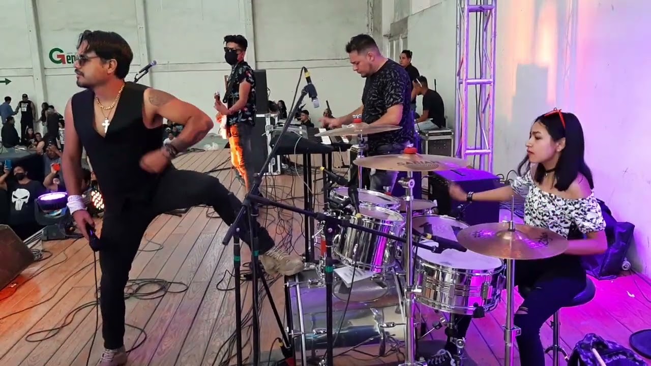 perro callejero-yo quiero ser -palomazo cc tulpetlac - YouTube