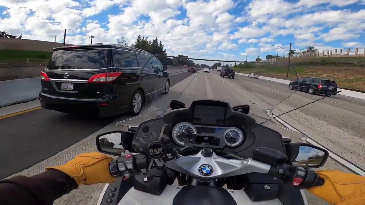 BMW R1250 RT | Highway Commute - YouTube