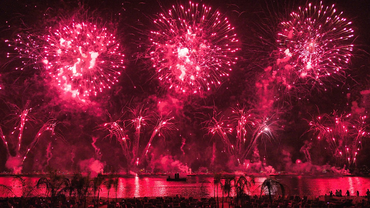 8K HDR Cannes Fireworks Festival France - YouTube
