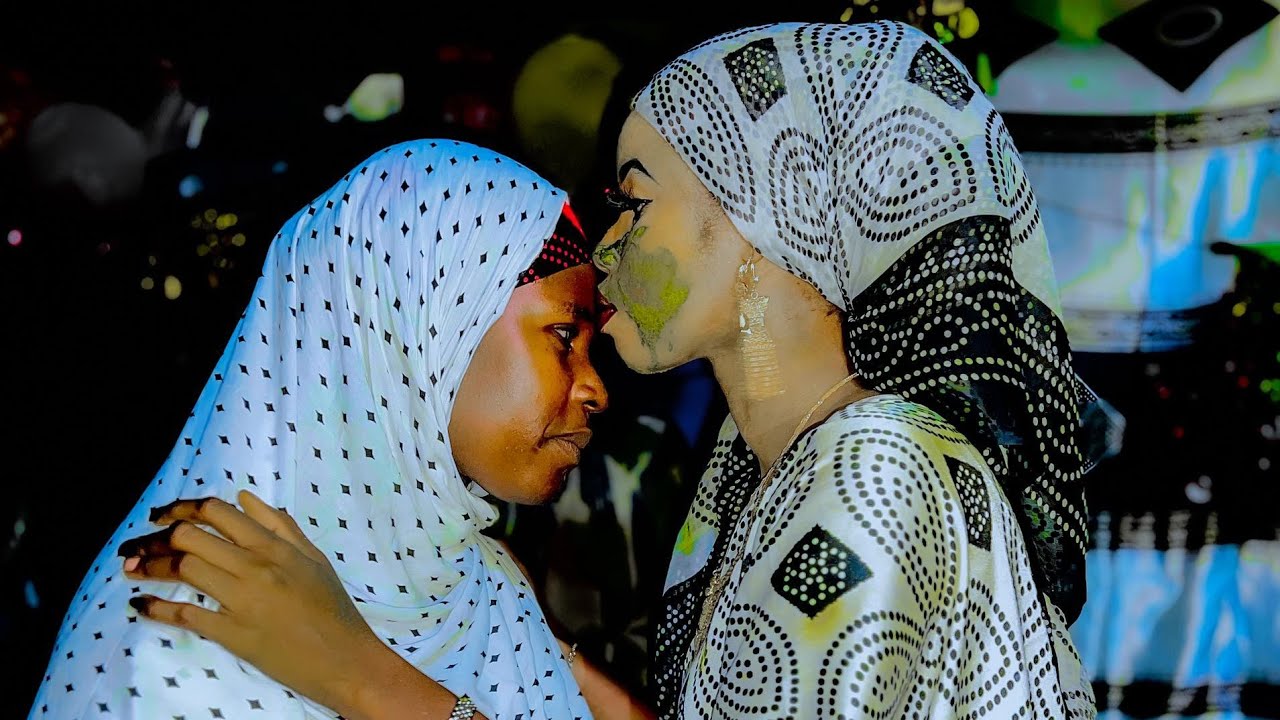 XAFLAD HURUUD MARIS QUEEN 👸 MADIINO - YouTube