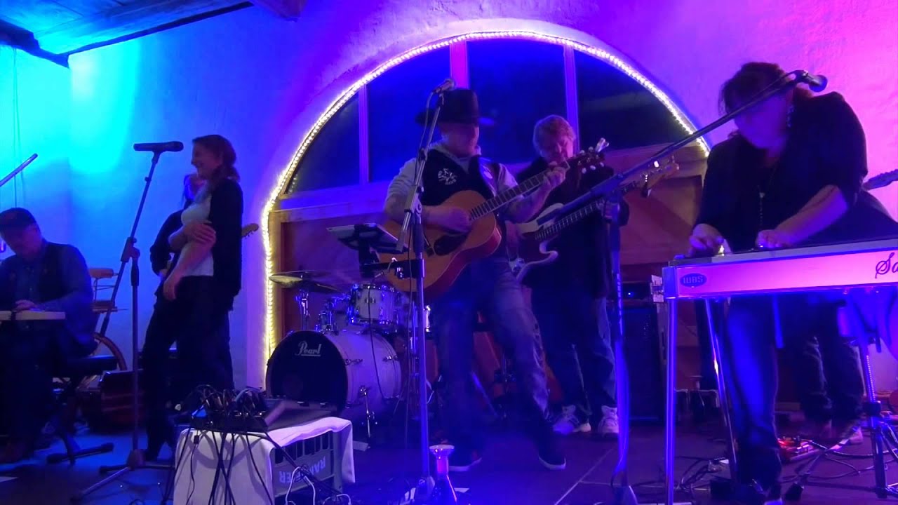 Best of Two Rocks Band - YouTube