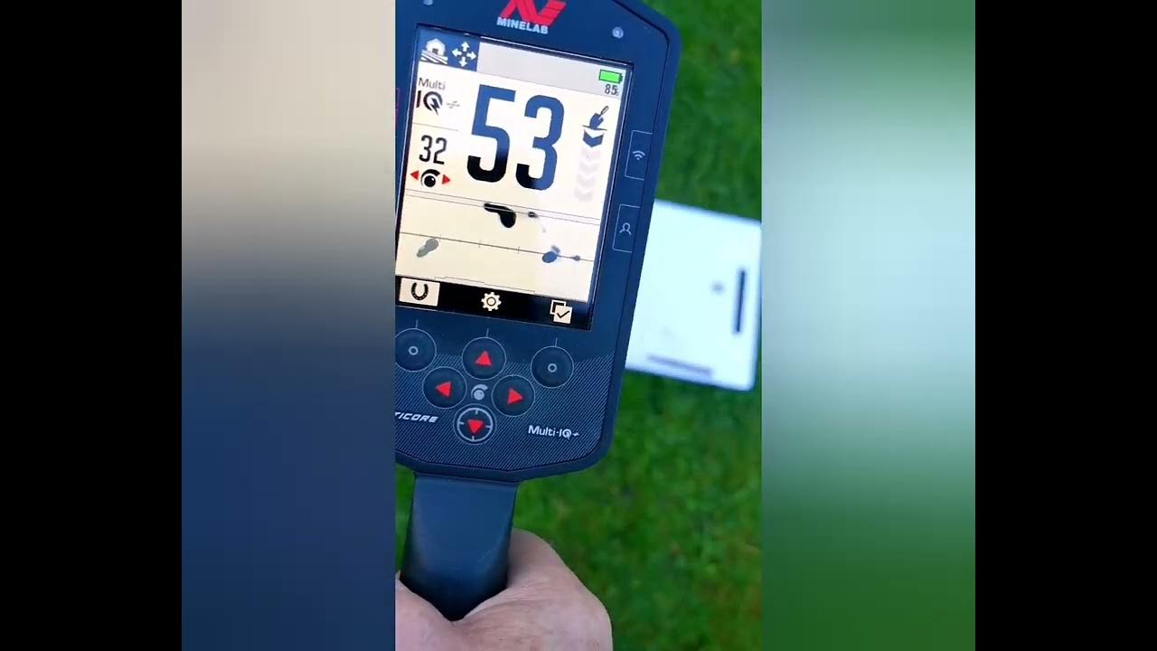 #minelab #manticore highly mineralized soil and iron demo - YouTube