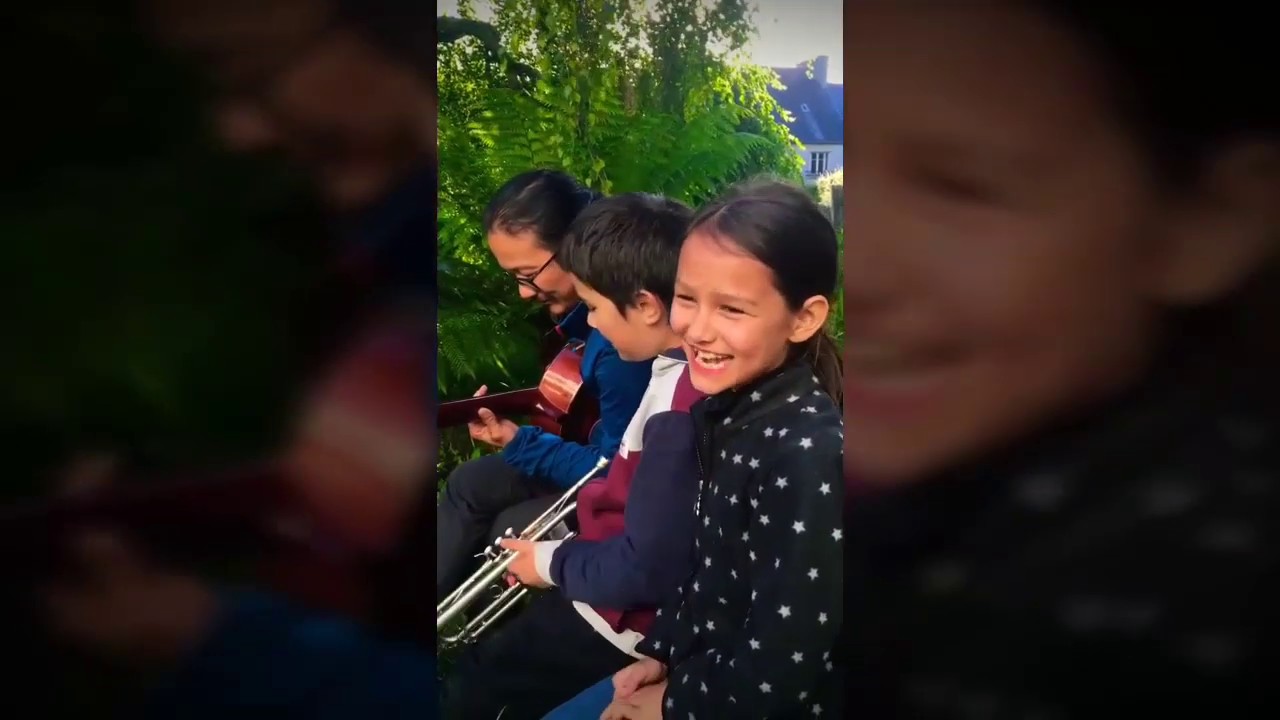 ISAAC ET NORA - ISAAC Y NORA, NIÑOS FRANCESES CANTANDO EN ESPAÑOL ...
