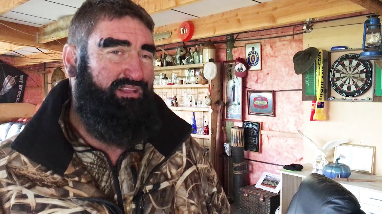Ducks evade shotguns on first day of shooting season - YouTube