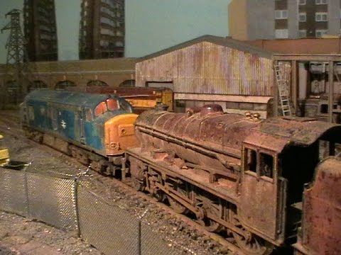 BR Class 37 Saves a Scrap Jubilee Steam Loco - YouTube