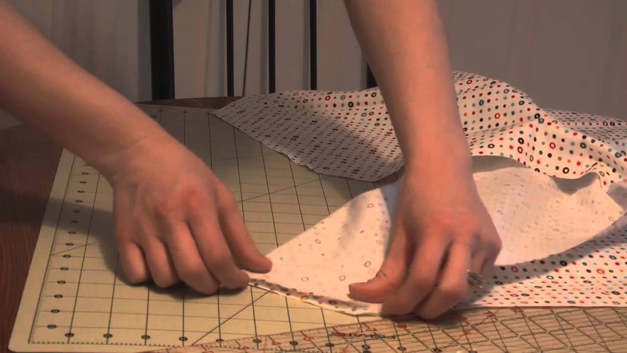 Easy Baby Blanket Tutorial - YouTube