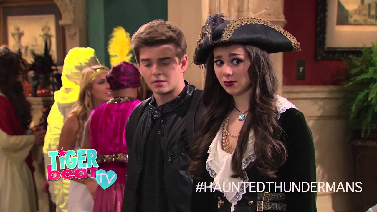 EXCLUSIVE: Tiger Beat TV's First Look at The Haunted Thundermans! - YouTube