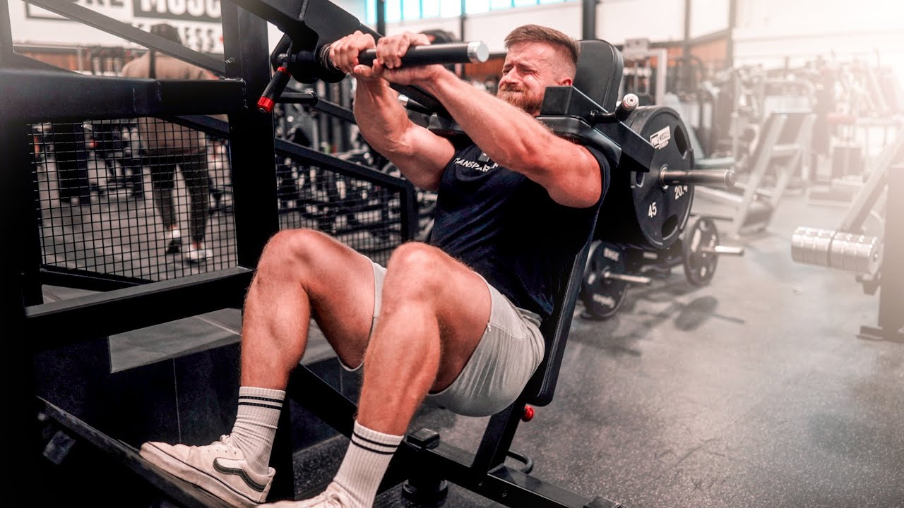 Leg Workout (Quads/Hamstrings) Day 24 | Natural Bodybuilding - YouTube