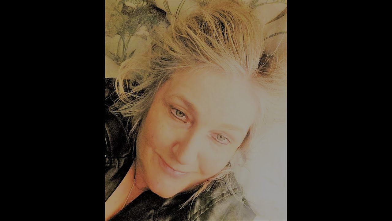 DIVINE FEMININE CODE (QUEEN) - YouTube