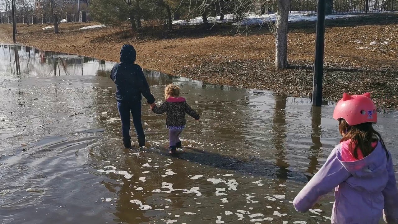 Puddle Play - YouTube