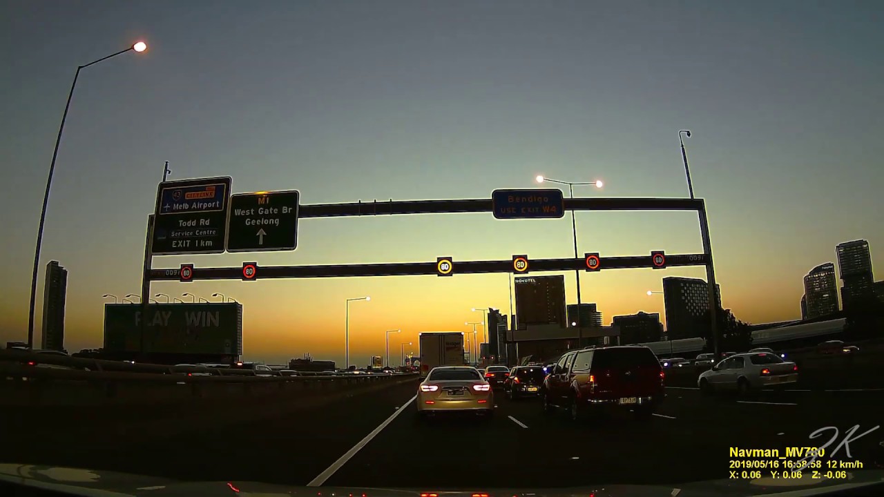 MELBOURNE's traffic (Australia) - YouTube