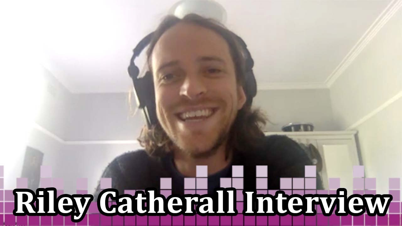 Alt-Country Singer Riley Catherall | Interview | Bark At The Moon - YouTube