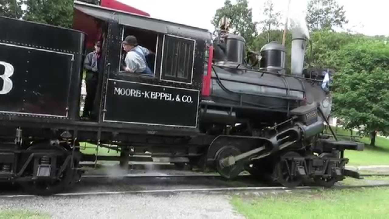 DGVRR Climax #3 Geared Steam Logging Locomotive Backing Up - YouTube