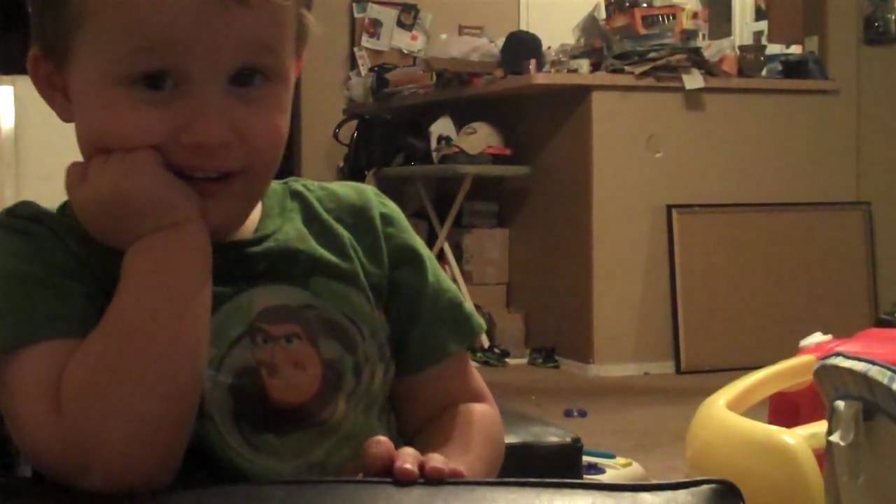 Carter thinks Aaron is cool - YouTube