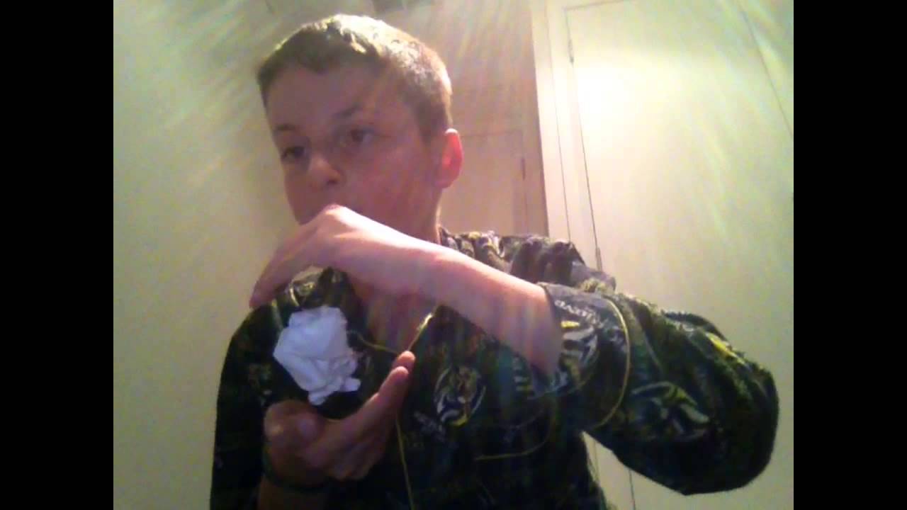 How to make a piece of paper float with household Items - YouTube