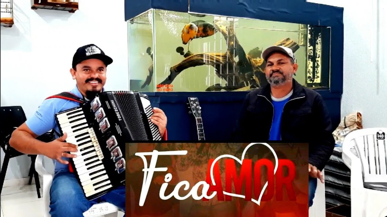 Fica Amor alemão do forró / acordeon Douglas Pires - YouTube