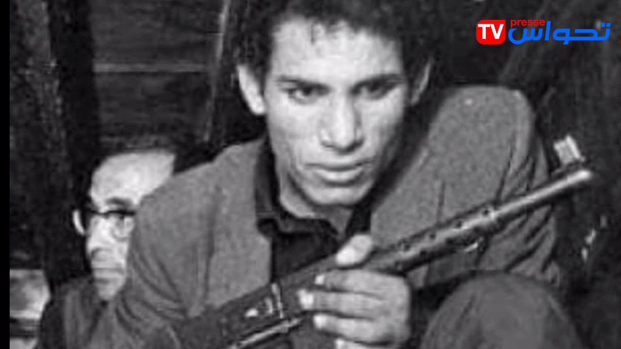 Faites la connaissance d'Ibrahim Hajjaj, le héros du cinéma algérien ...