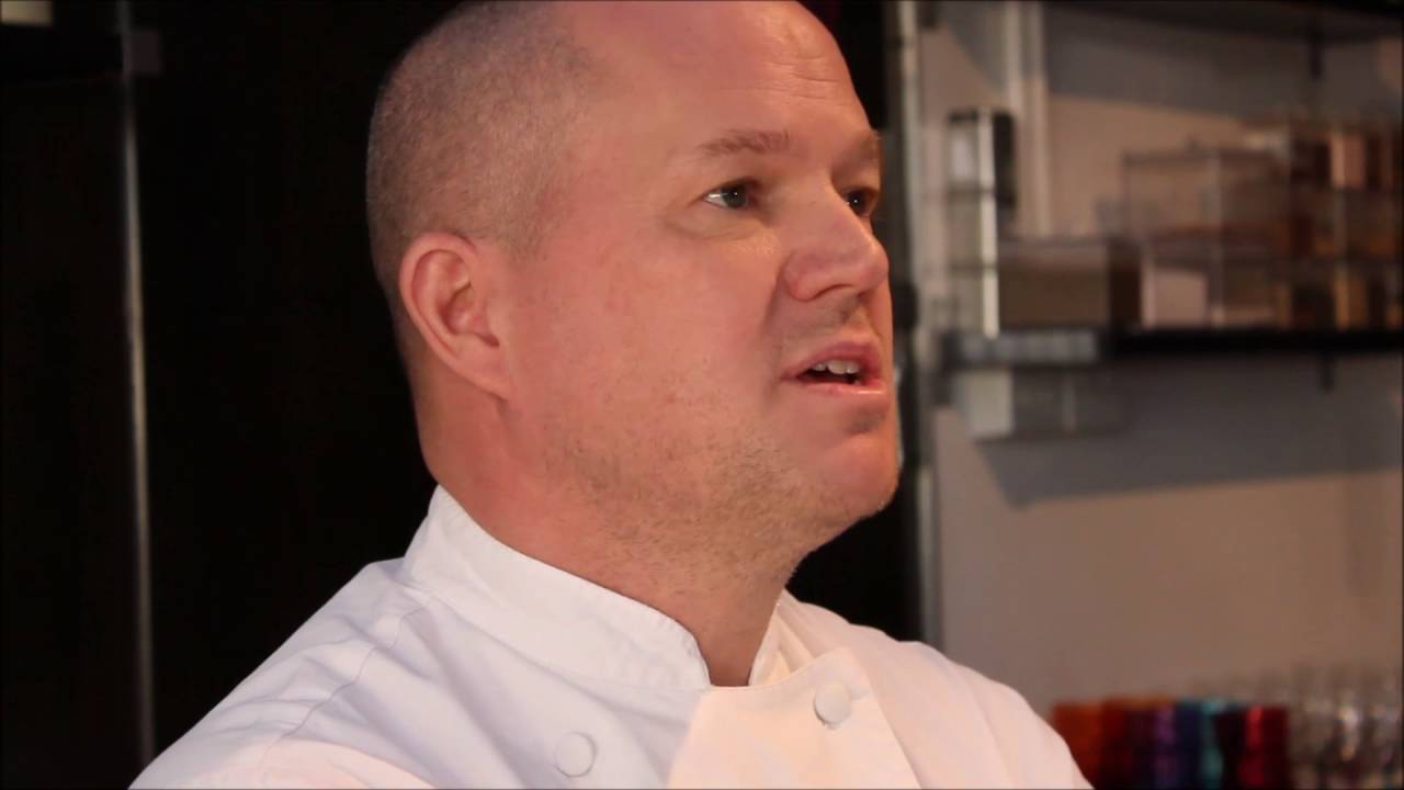 Chef Brett Deverell of Sydney Cooking School - short interview 2min04 ...