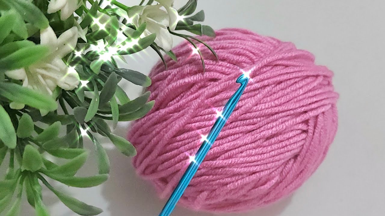 You do it first! A new way to crochet. Oh my god this is so beautiful ...