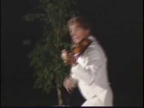 Malcolm Watson in Concert-The Barefoot Dancing Violinist - YouTube