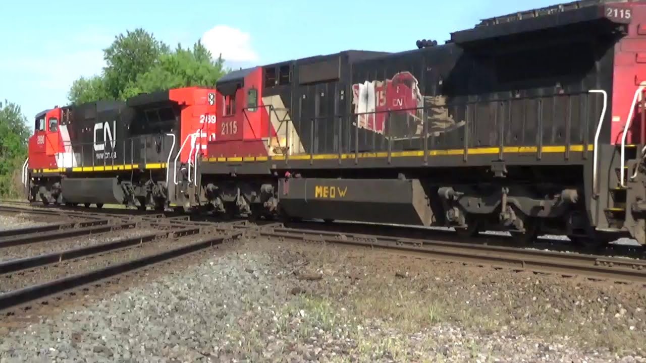 CN C44-9w and STANDARD CAB C40-8 at Wellsboro, IN - YouTube