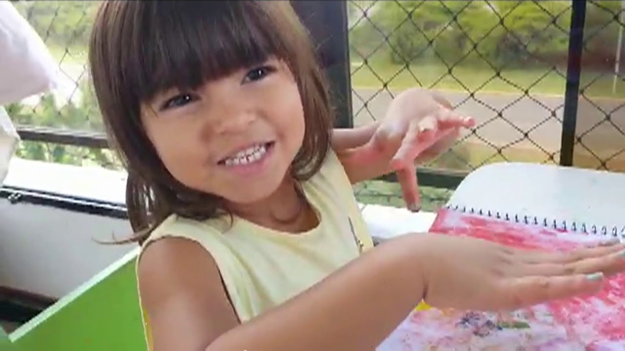 Minuto Criança: Heloísa Rondon e Eva Rondon - YouTube