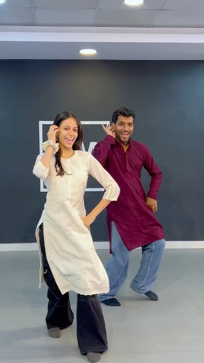 O meri laila 🫶🏻 | Deepak Tulsyan & Himanshu Choreography | Akshita Goel | G M Dance Centre - YouTube