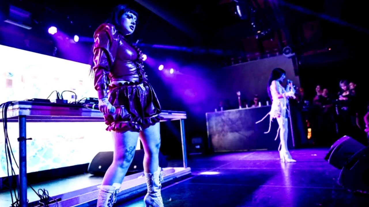 Lucy Loone & Cottontail in Heav3n (May 21th) 2022 - YouTube