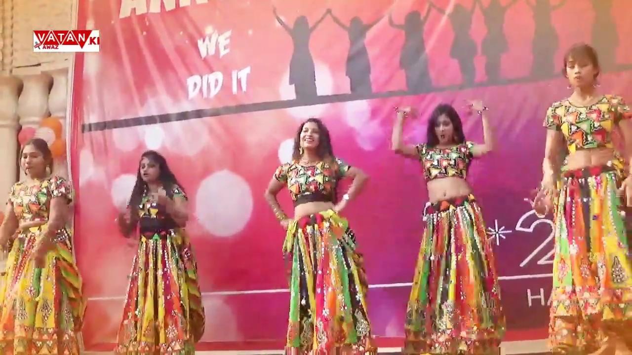 Gup Chup Gup Chup | | छत पर सोया था बहनोई | | full video song - YouTube