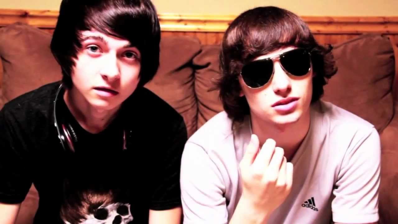 LMFAO- Party Rock Anthem Music Video - YouTube