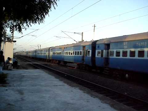 16734 OKHA-RAMESHWARAM EXPRESS WITH ED WDM 3A - YouTube