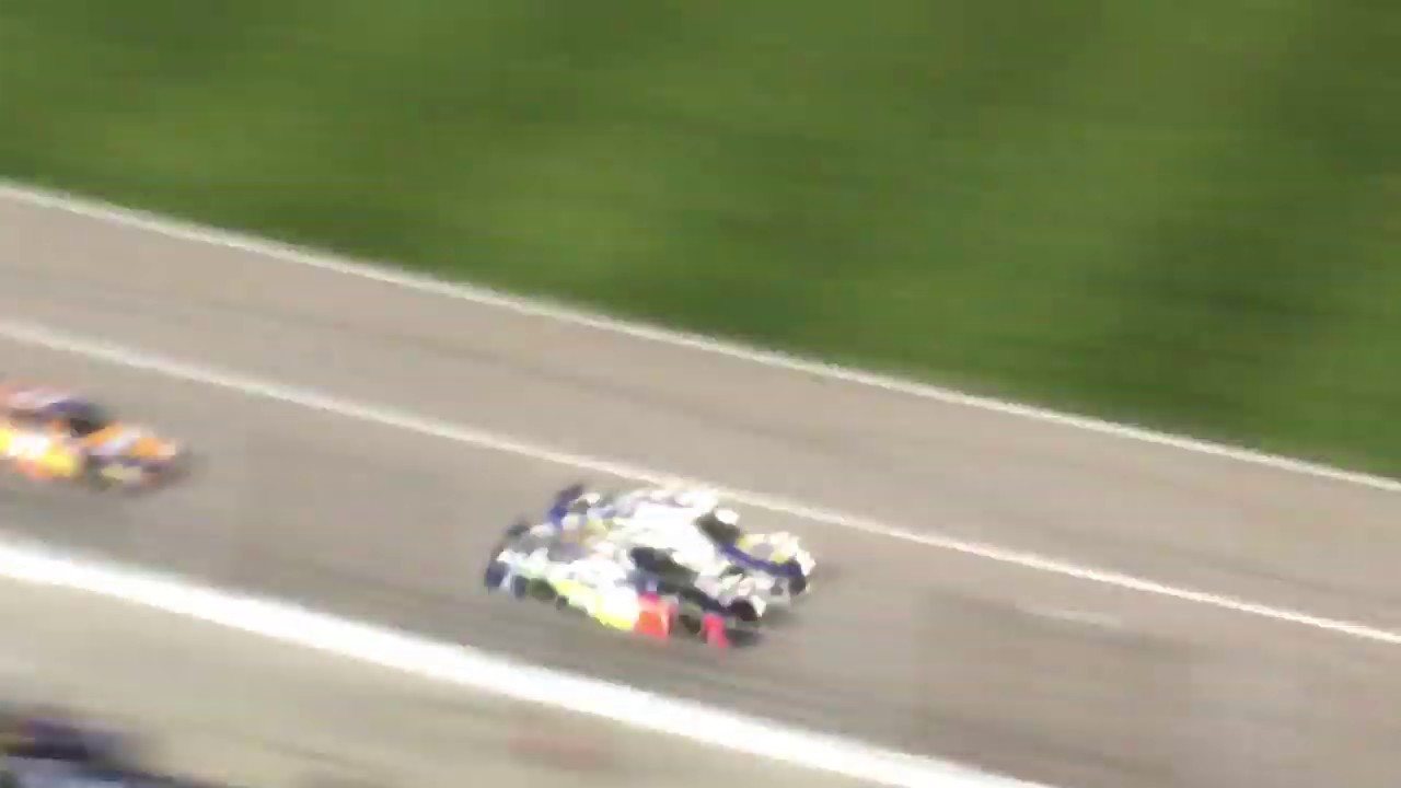Digital Ally 400 From The Stands - YouTube