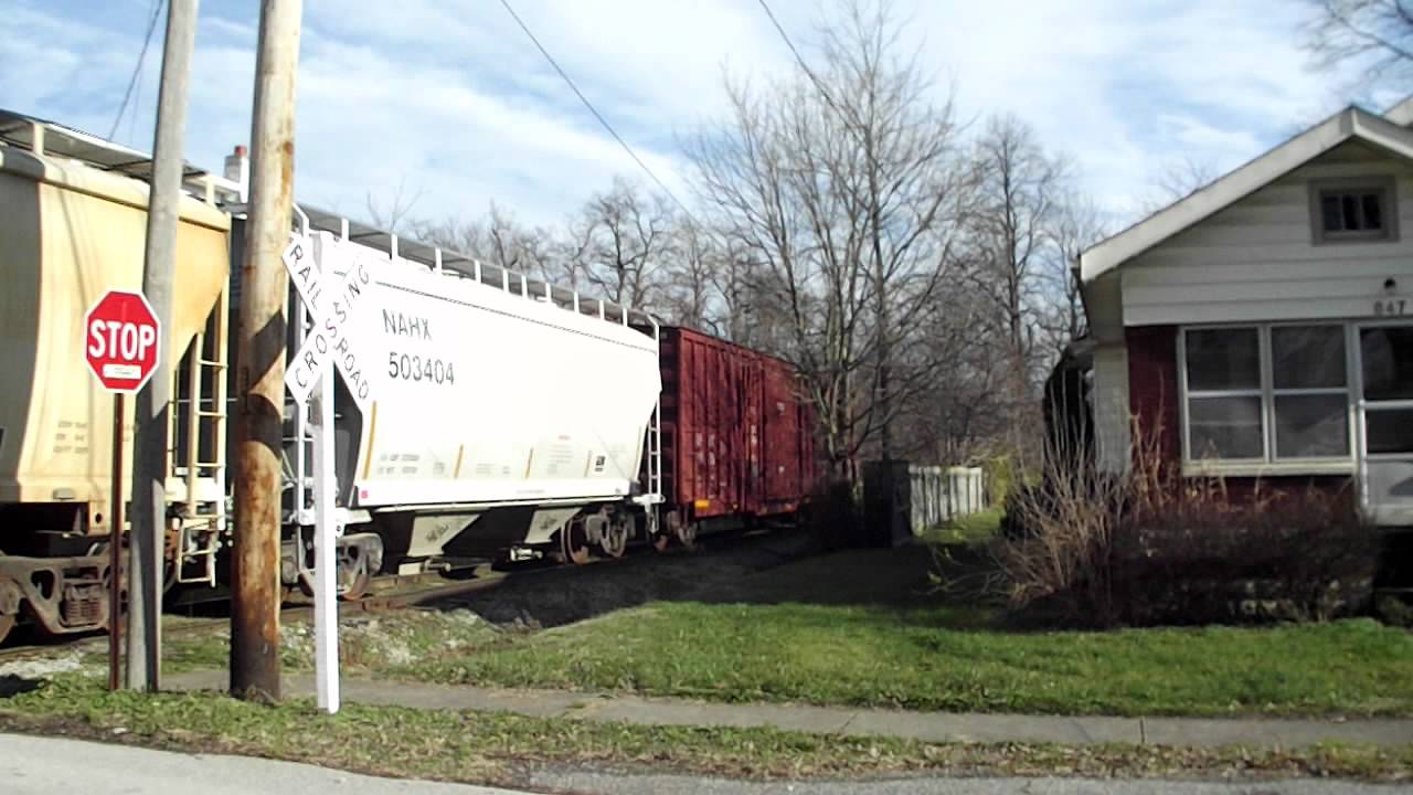 Southern Indiana Railway #103 Sellersburg,In 12-9-11.AVI - YouTube