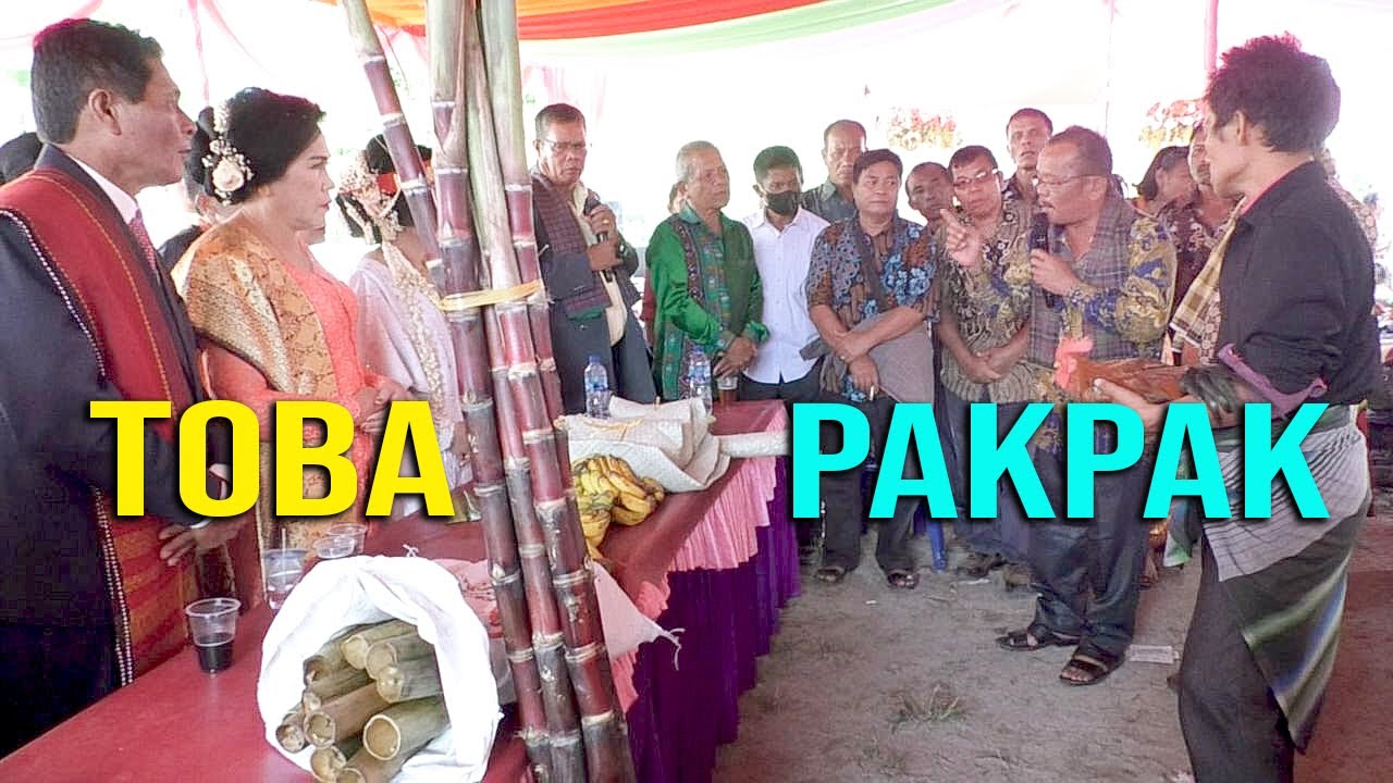 PERPADUAN ADAT BATAK PAKPAK DAN BATAK TOBA.. - YouTube