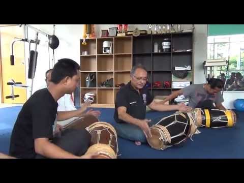 Silat Tari(Dances) and Gendang Silat(Silat Drums) Part 1 - YouTube