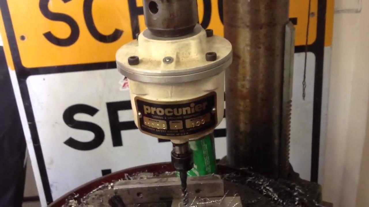 Procunier tapping head - YouTube