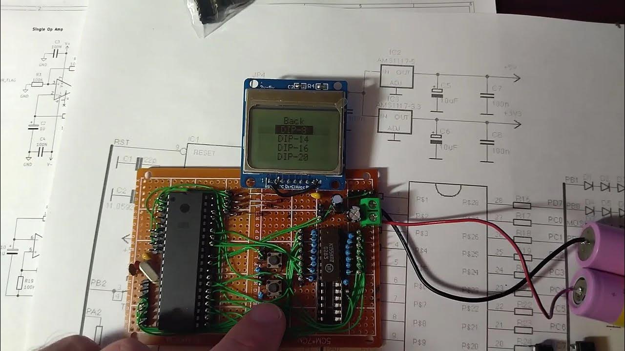 AVR Atmega32 Тестер логических элементов Nokia 3310 LCD - YouTube