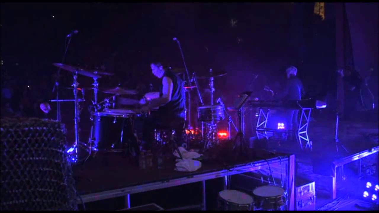 A Perfect Circle Live Featuring Stone And Echo