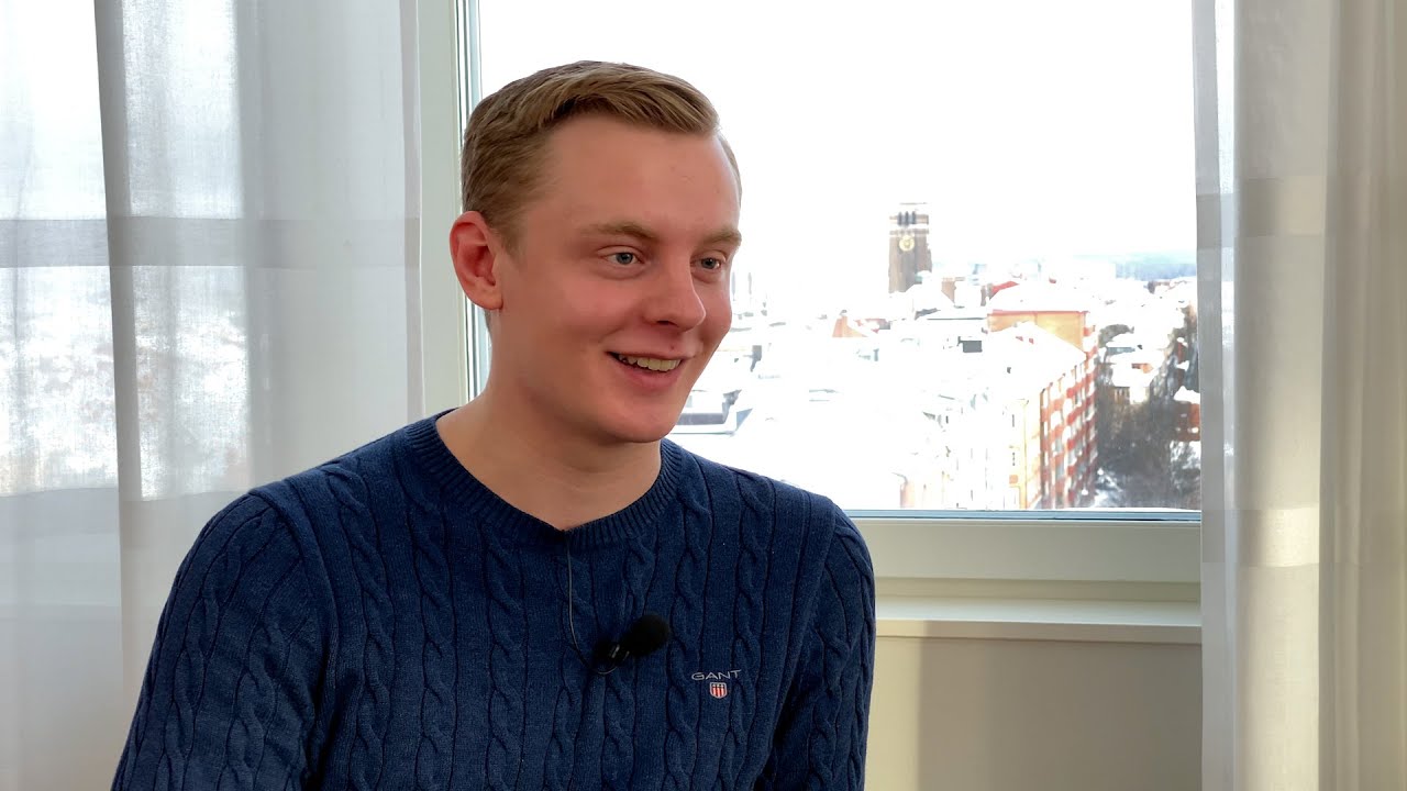 Civilingenjör i elektronikdesign - träffa studenten Filip - YouTube