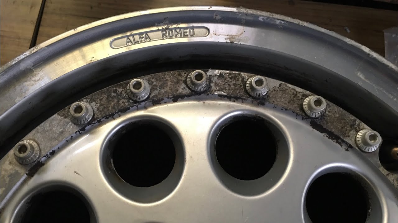 Come recuperare rifare i bulloncini sui cerchi Speedline Alfa 33 Q4 ...