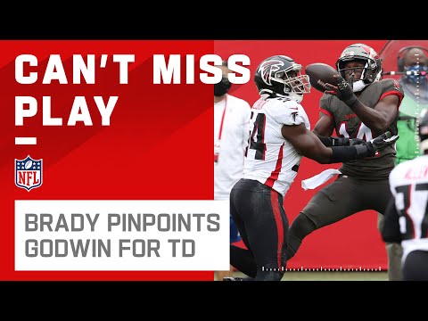 TB12 Lobs a Perfect TD Pass Right into Chris Godwin's Hands