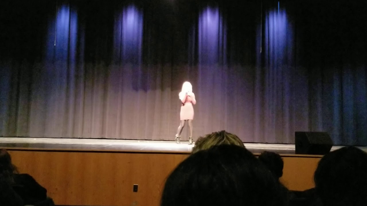 Brooklyn singing creep talent show 2020 - YouTube