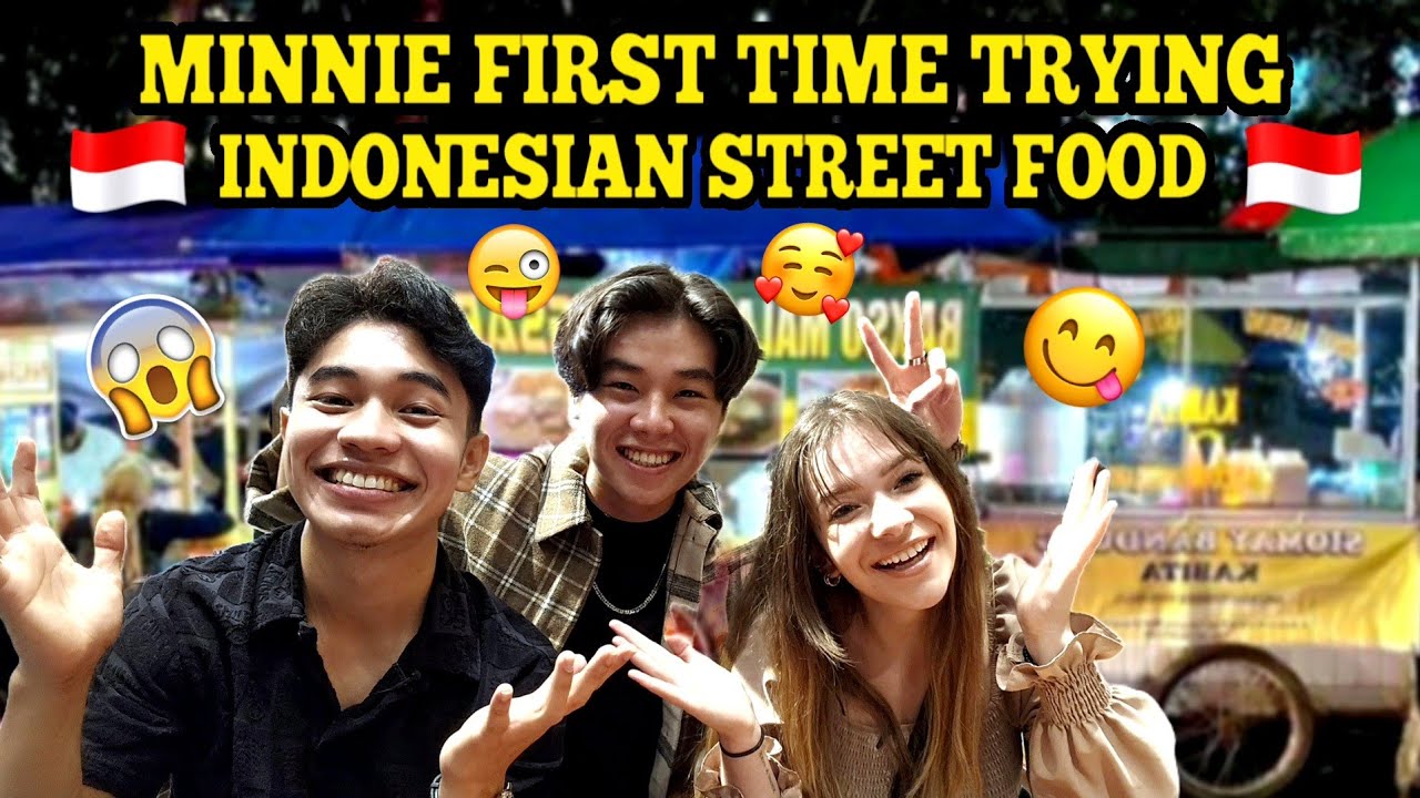 JALAN" DI ASTHA SAMA FIKI NAKI & MINNIE, KITA LANJUT MAKAN STREET FOOD ...