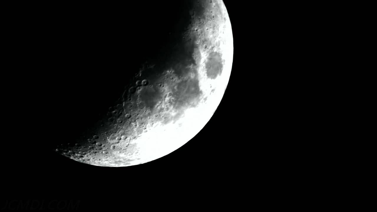 2600mm Incredible Quarter Moon rise realtime series 05/21 V10706a - YouTube