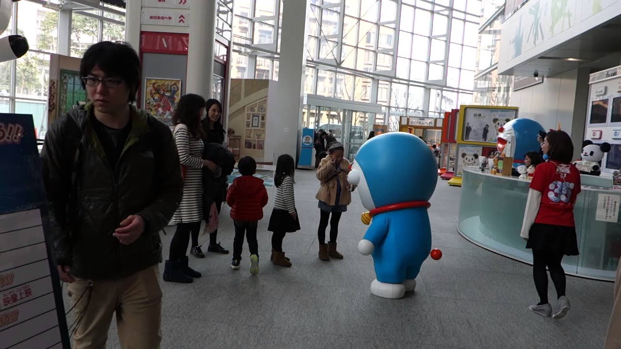 Doraemon in Asahi Building - YouTube